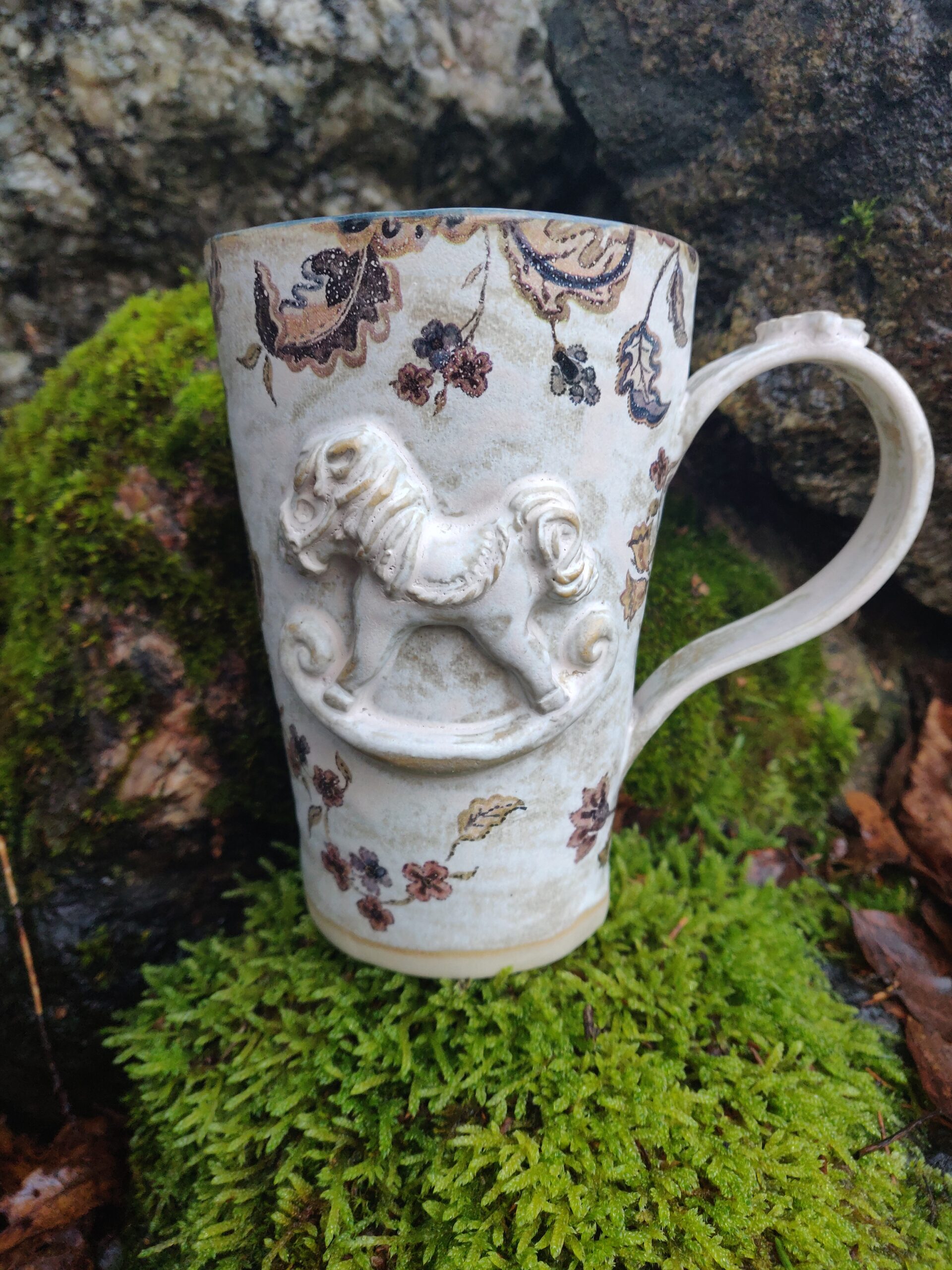 Suur kiikhobusega tass - Tassimeister